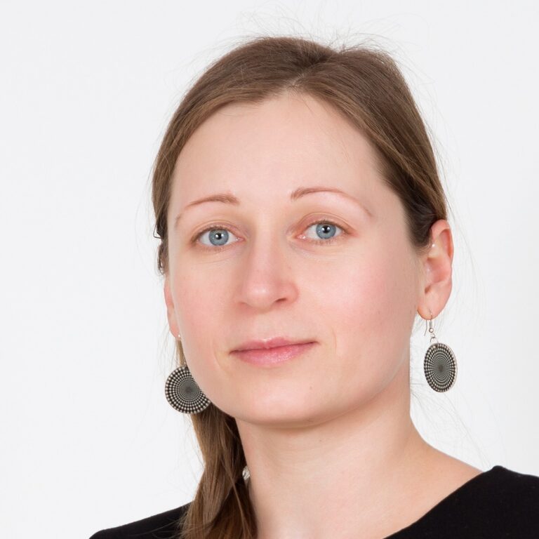 Töötajad - Viljandi Tugikeskus